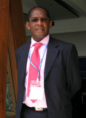 Bob Little Press & Public Relations - Zurich Financial Services ...